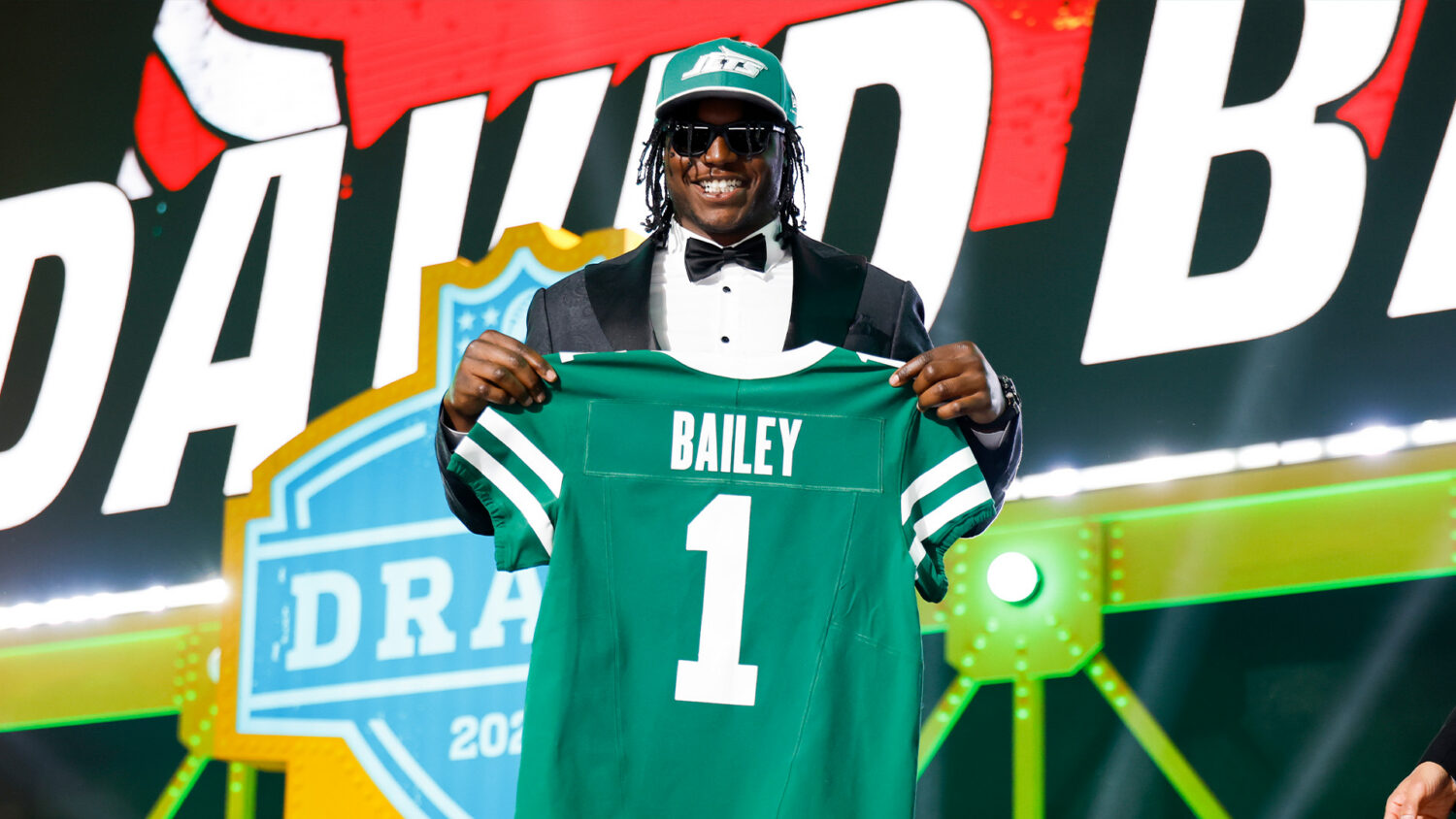BAILEY, SADIQ, COOPER: JETS TRIPLE DIP IN DRAFT ROUND 1 — NY Jets ...