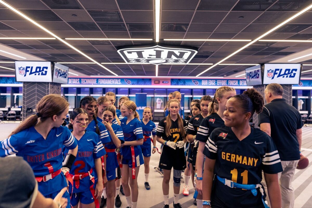 Girls Flag history made as Jets team wins at Tottenham — NY Jets ...